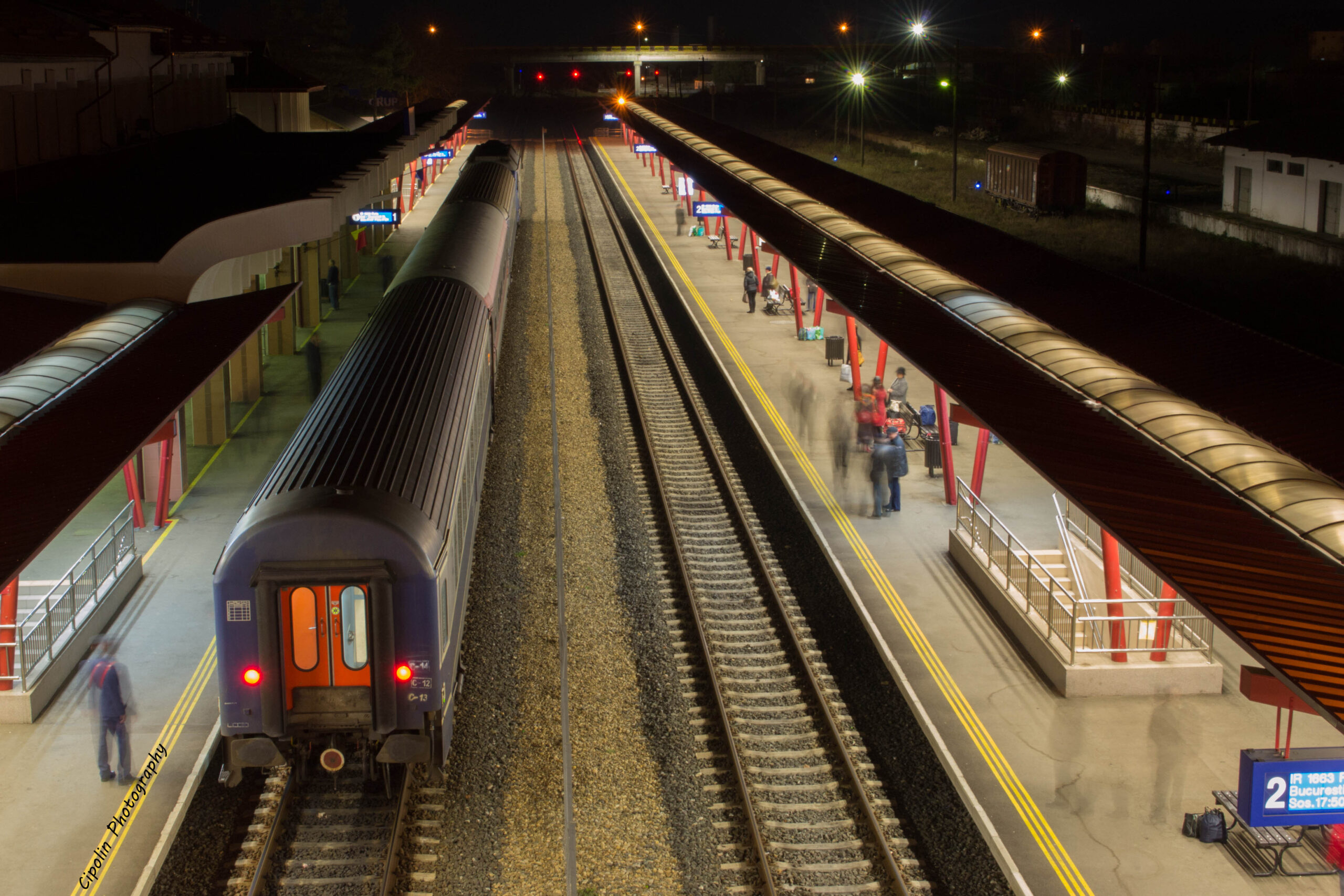 Cresc din nou preturile la biletele de tren: CFR, Regio, ASTRA